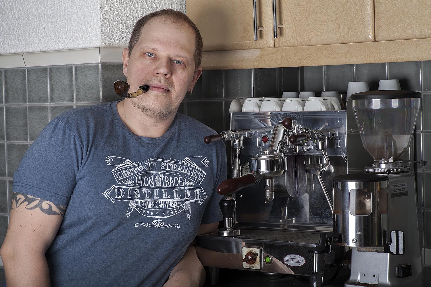 Interview Meet Roman Kovalev of Doctor's Pipes | Smokingpipes Daily Reader